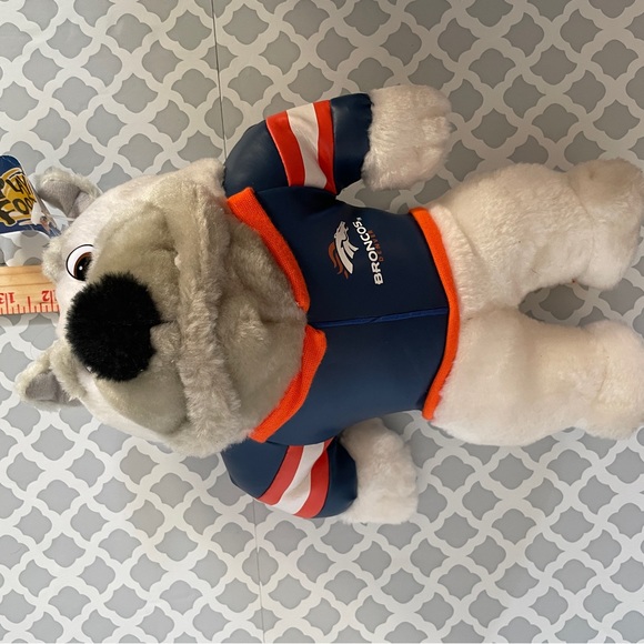 NFL | Toys | Vintage Nfl Play By Play 998 Plush Denver Bronco Stuffed ...